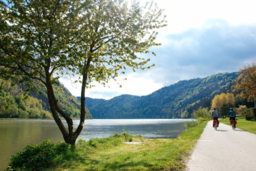 All about the Danube Cycle Path: length, map and routes