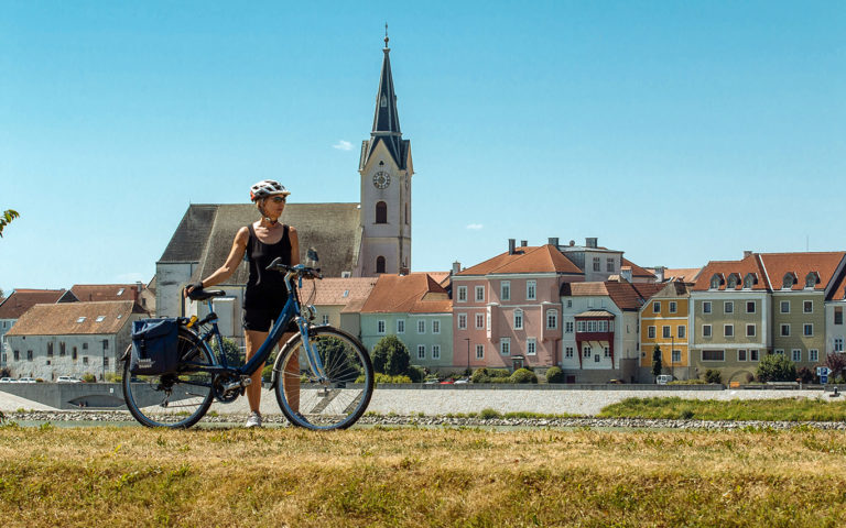 All about the Danube Cycle Path: length, map and routes